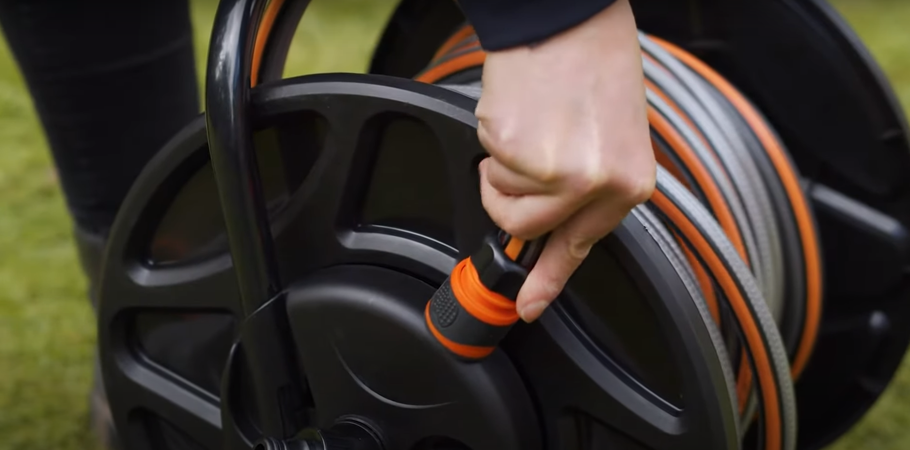 How Does a Hose Reel Work? - GardenProfy