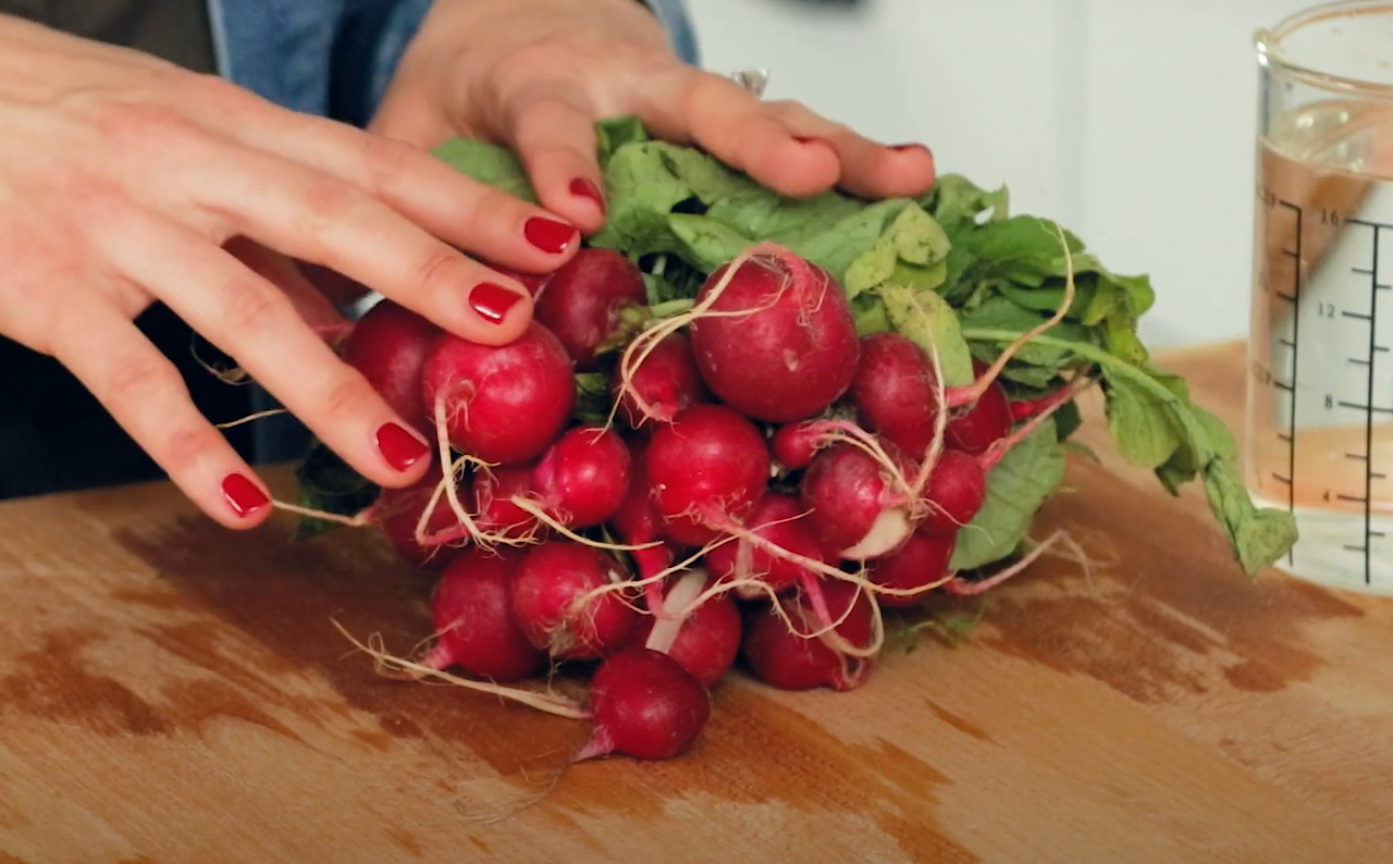 How to Store Radishes From the Garden? - GardenProfy