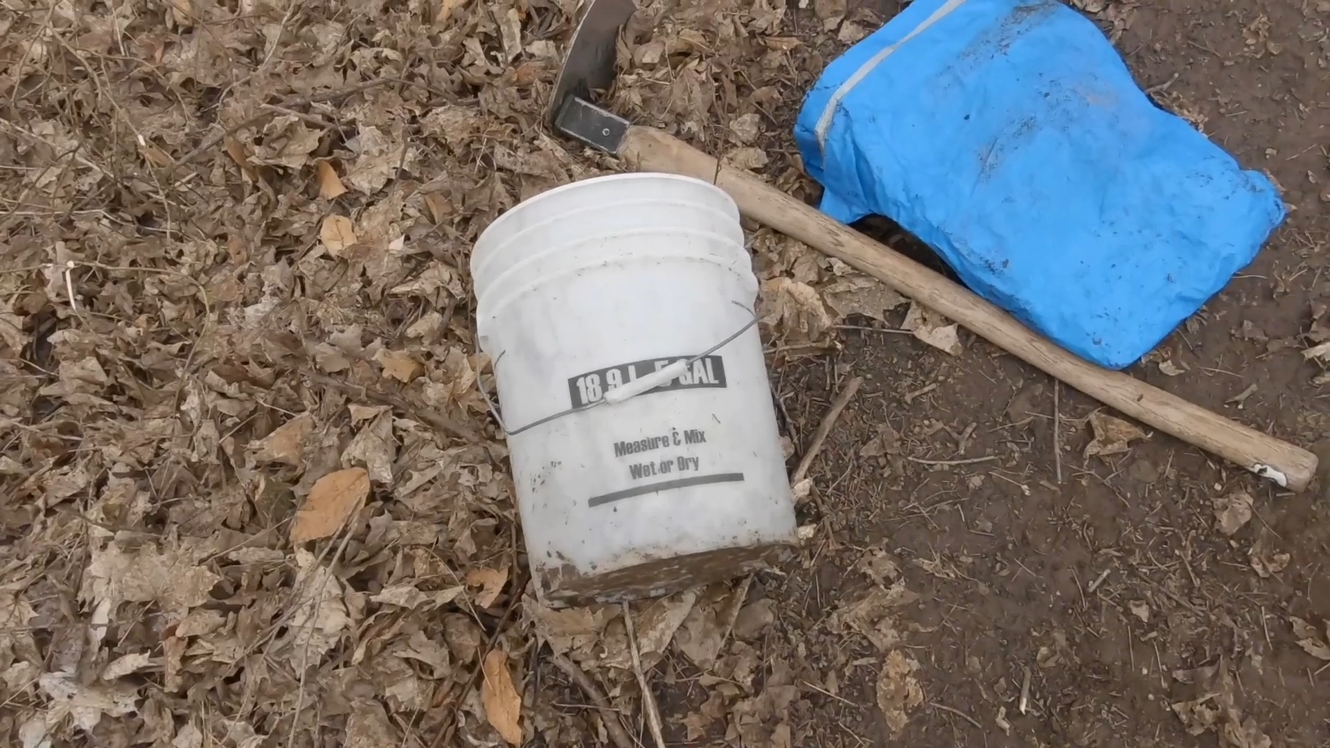 How to Move Dirt Without a Wheelbarrow? - GardenProfy