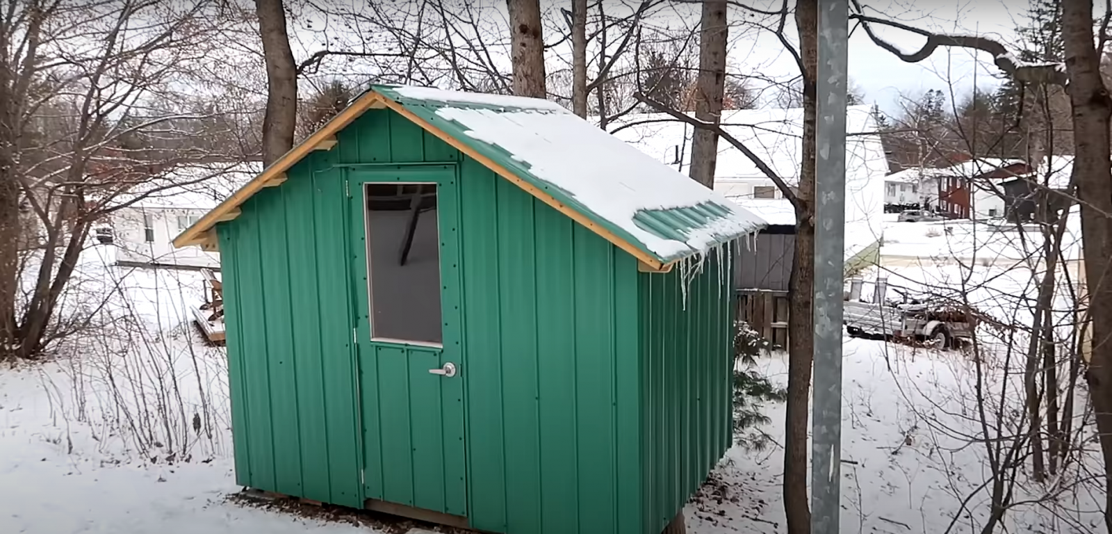 How to Heat a Shed? - GardenProfy
