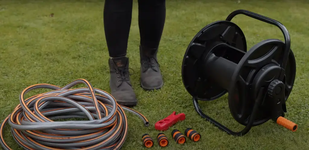 How Does a Hose Reel Work? - GardenProfy