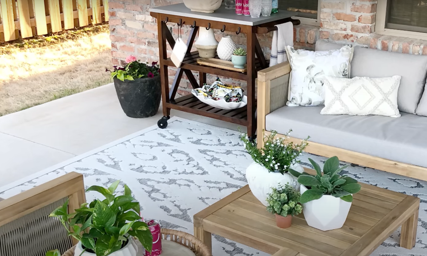 Patio Seating Ideas - GardenProfy