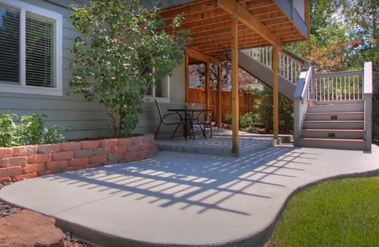 Walkout Basement Landscaping Ideas - GardenProfy